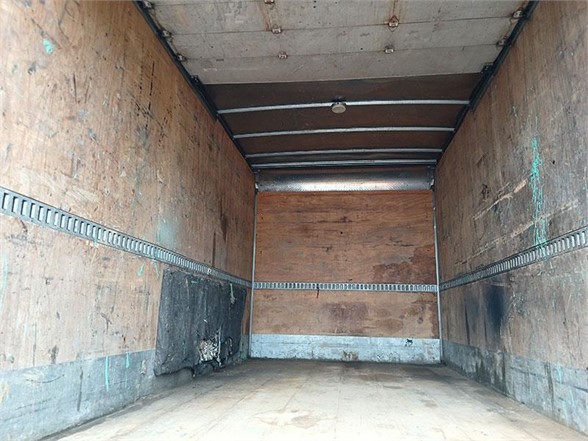 Used HINO 238 for sale - 2009 - 24P053 - Coopersburg & Liberty Kenworth